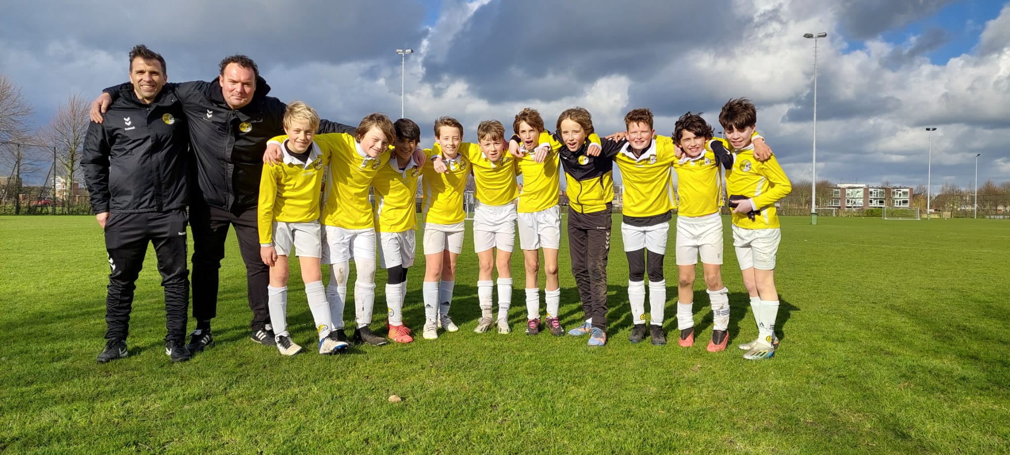 Home | s.v. Geel-Wit'20